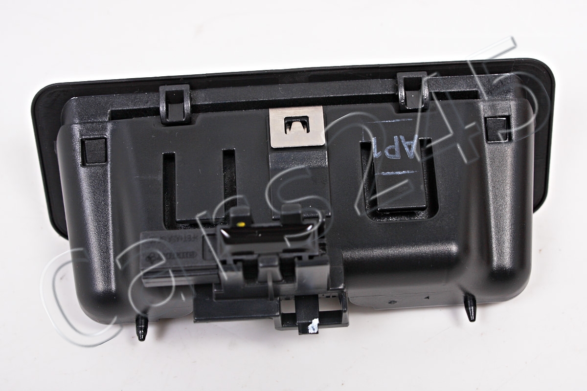 Genuine Tailgate boot Lid Lock Push Button Fits BMW E88 E90 X1 X5 E84 ...