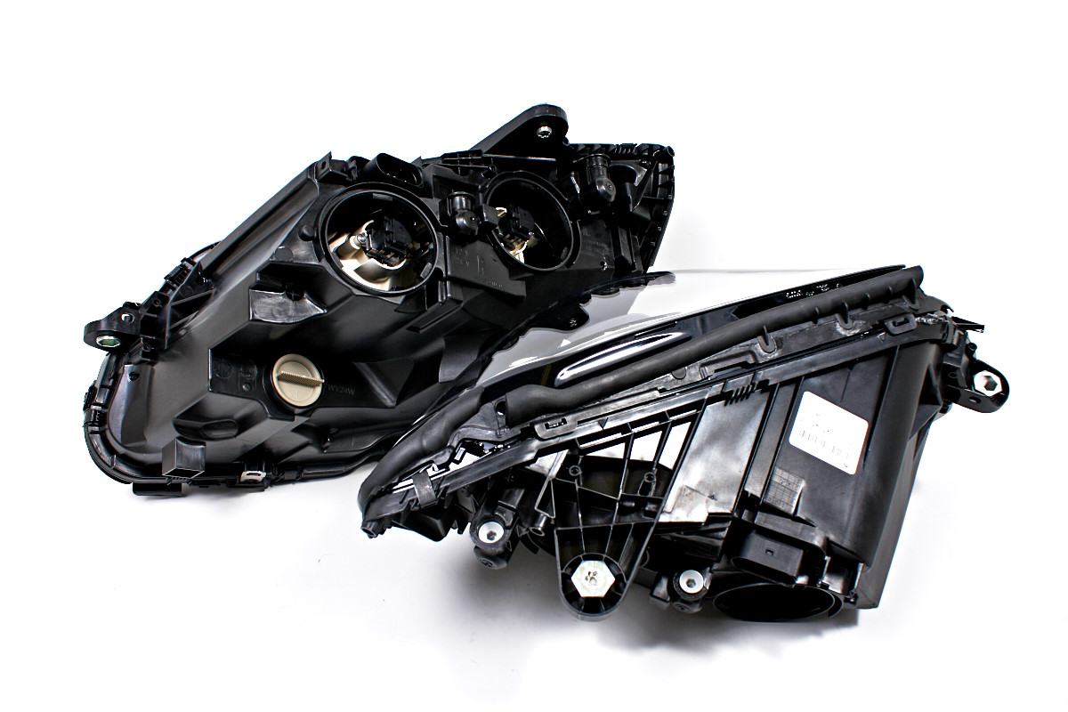 Halogen Scheinwerfer links + rechts Paar Mercedes C Klasse W205 2014 ...